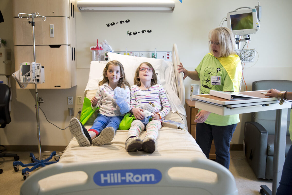 Orem hospital overrun with fuzzy patients for annual Teddy Bear Clinic ...